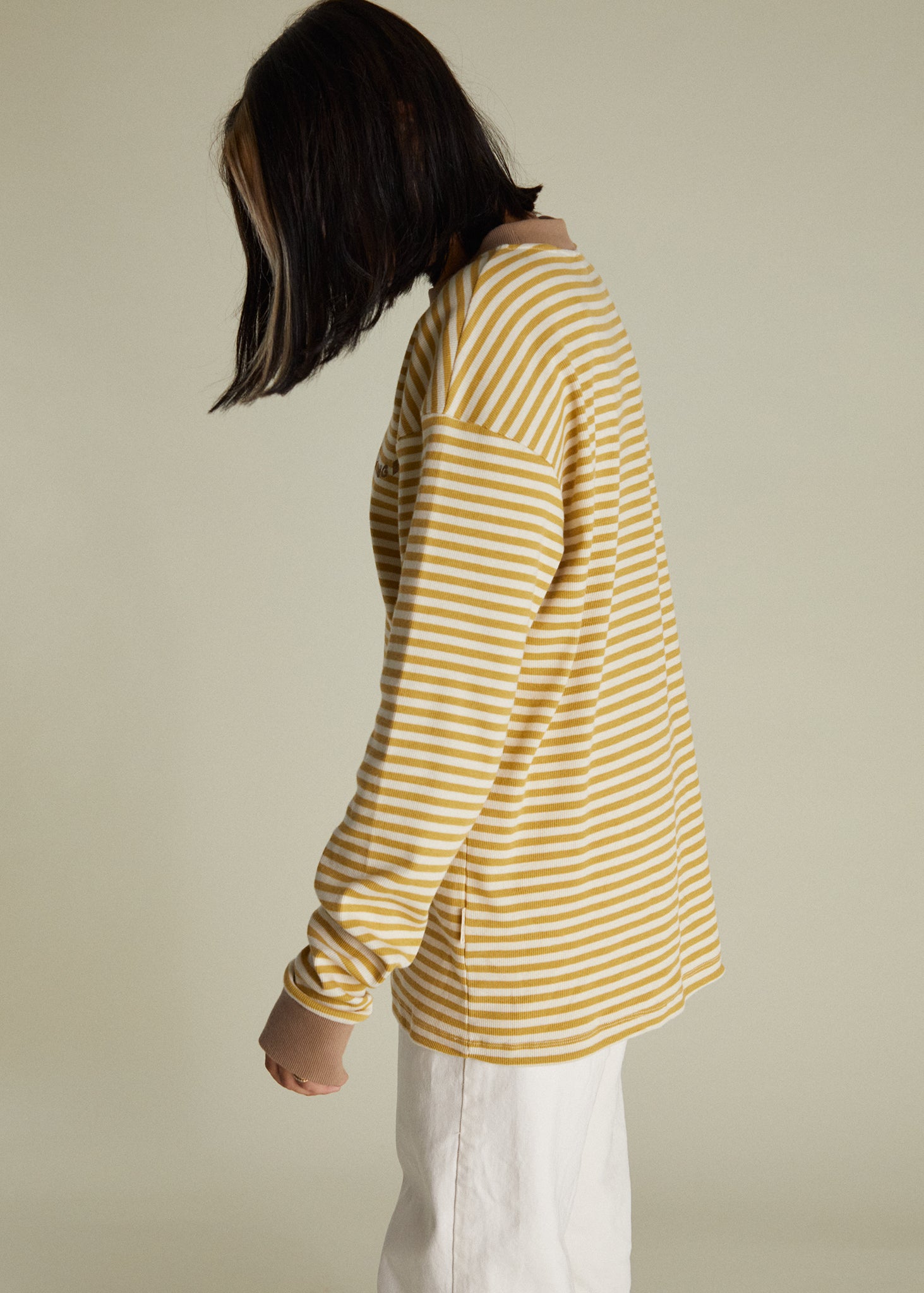 Jamie Honey Stripe Tee Adult – Claude & Co