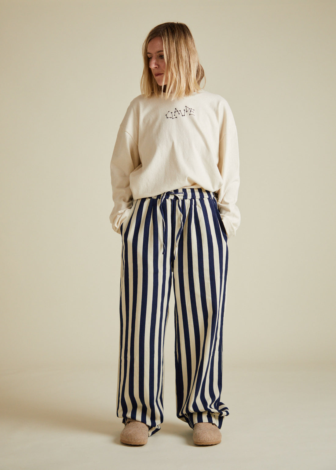 Nova Oat Tee Adult – Claude & Co